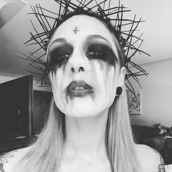 Jesus Thorns Crown / Black Religious Headpiece / Crucifix Crown of ...