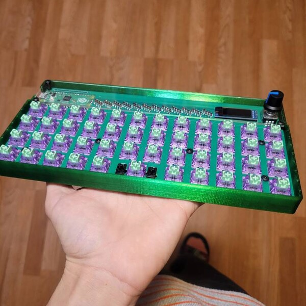 Keyboard Display - Pegboard (pair) - Etsy