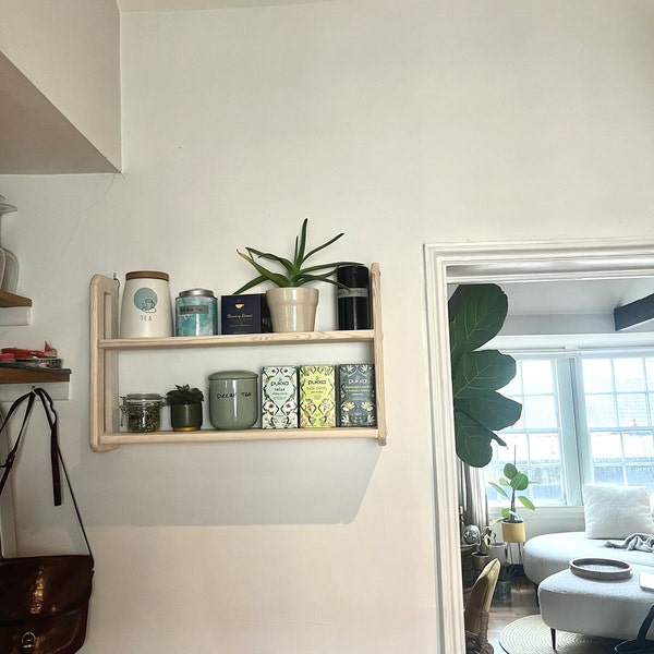 S59 Timber Cottage Shelf | Traditional Shelf | Traditionally Crafted ...