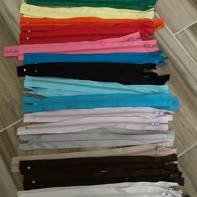 9 Inch Zippers You Pick Colors 50 Pieces - Etsy