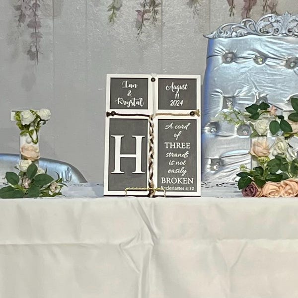 GAME NIGHT BOX, Family Game Night, Gift for the Family. Family Fun ...