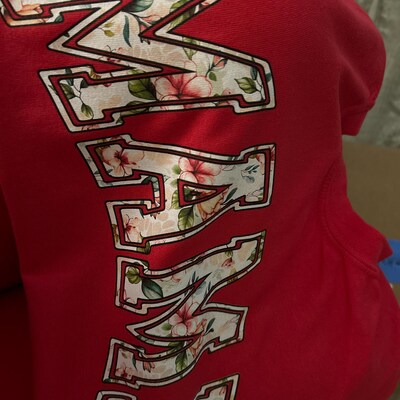 SJM Original Design White Print to the Stars Who Listen and the Dreams ...