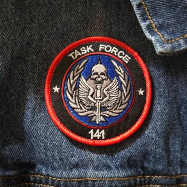 PMC Pipkin Pippa Group Meme Morale Patch or Sticker - Etsy