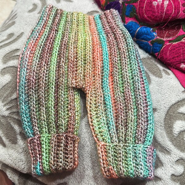 CROCHET PATTERN + VIDEO Easy Crochet Baby Pants Pattern + Video ...