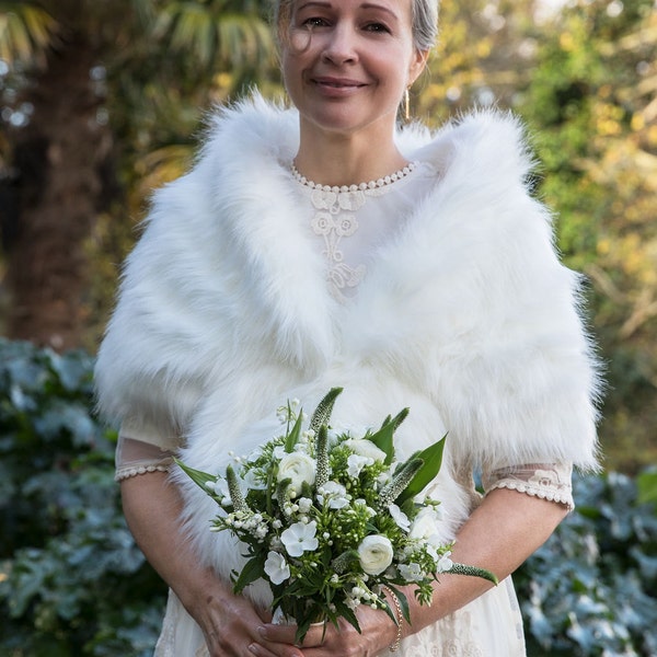 Bridal Muff, Ivory Fur Muff, Bridal Fur Muff, Ivory Fur Hand Warmer ...