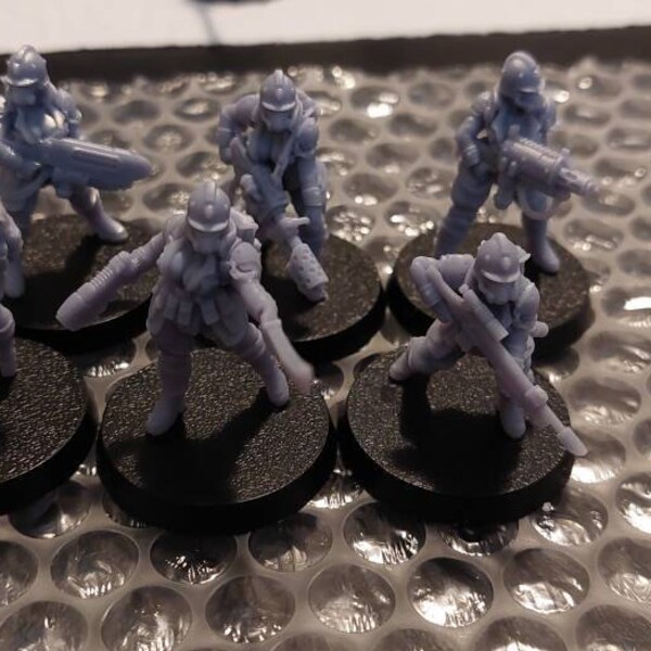 Snake Girl From Dungeon Pin Ups by RN Estudio Miniatures - Etsy