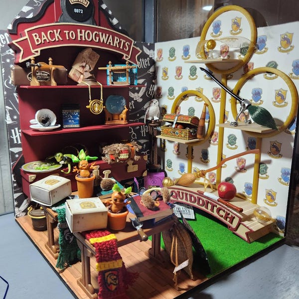 Hogwarts Display Shelf for Harry Potter Miniverse Back to Hogwarts - Etsy