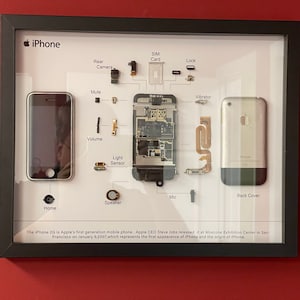 Disassembled iPhone Art With Frame, Disassemble Art Frame iPhone 1 ...