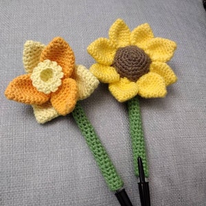 12 Crochet Flower Pens Patterns EBOOK PDF Knotmonsters - Etsy