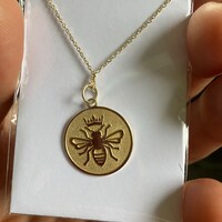 14k Gold Queen Bee With Crown Necklace Personalized Queen Bee - Etsy