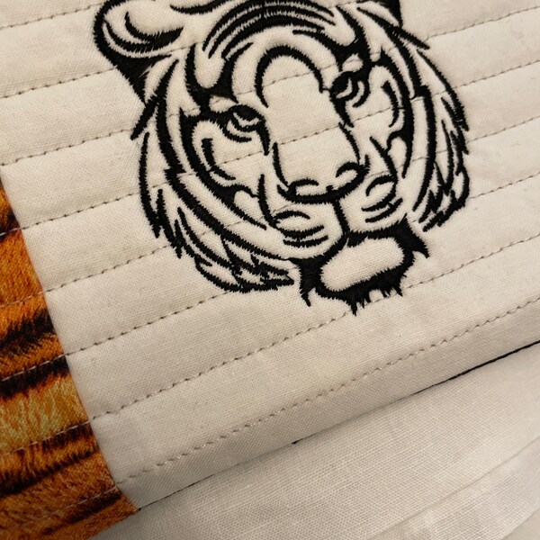 Tiger Embroidery Design, Animal Embroidery, Tiger Line Art Embroidery ...
