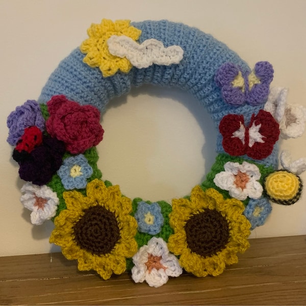 Summer Fun Wreath Crochet Pattern, Crochet Wreath, Suitable for ...