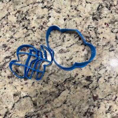 Suspicious Crewmate Astronaut Cookie Cutter 2-piece - Etsy