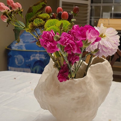 Contemporary Sculptural Vase Abstract Art Porcelain Flower Arrangement ...