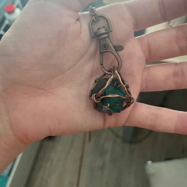 Bronze Keyring, Removable Caged D20 Keychain, TTRPG Accessories ...
