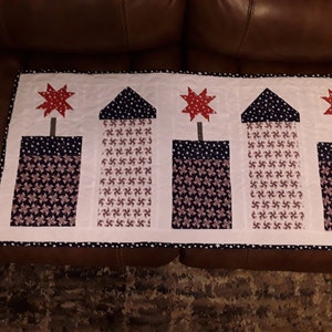 Firework Frenzy Table Runner Pattern PDF Pattern - Etsy