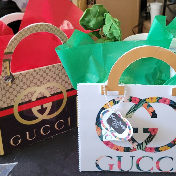 8.5 X 11 Canva Editable Handbag Gift Box Template With Heart Window ...