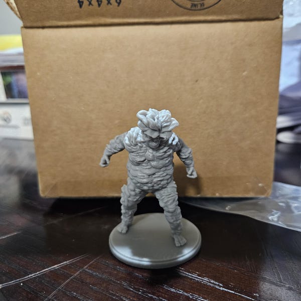 Ruwena Teenage Cybergirl 32mm Scale Alien Miniature RPG Sci Fi ...