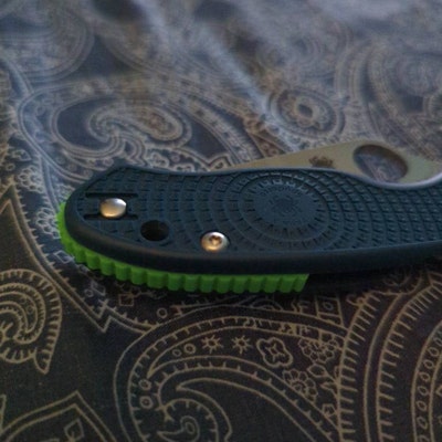Custom Snap in Back Spacer for the Spyderco Yojimbo 2 - Etsy