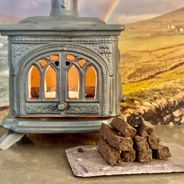 Irish Turf / Peat Incense 'creel' Basket Set (x24 Piece) - the Smell of ...