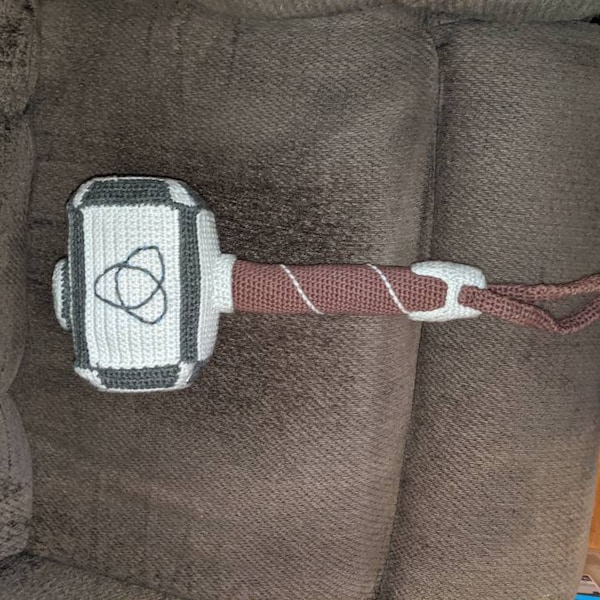 PATTERN: Crochet Hammer of Thor (PDF File), Amigurumi Tutorial Hammer ...