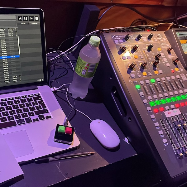 Qlab GO PANIC Button USB Plug and Play Easy Setup Theatre Corporate ...