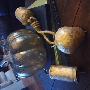 Three Warm Sounding Bells, Full of Charm/old World/metal Bells/wreath ...