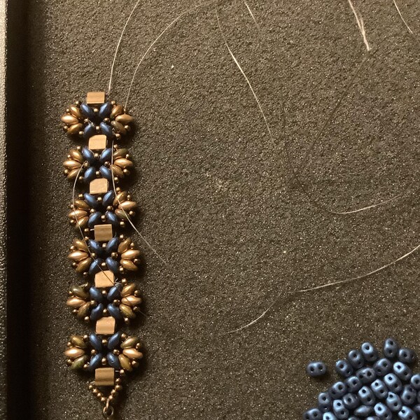 PEANUTS Beaded Bracelet Beading Tutorial and Pattern Farfalle Seed Bead ...