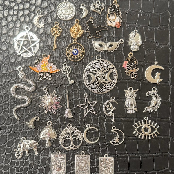 Divination Charms, Charm Kit, Charm Casting, Mystery Scoop - Etsy