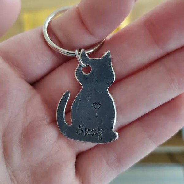 Cat Lover Keychain - Add Your Cats Name or a Small Wording - Cat Metal ...
