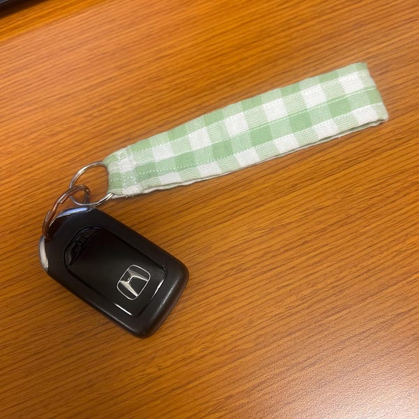 Handmade Quilted Keychain Pouch / Accessory Holder / Wallet - Etsy