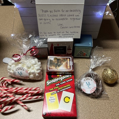 Family Hot Cocoa & Game Kit the Perfect Snowy Day Kit for Your Whole ...