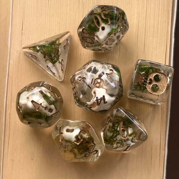 UNDEAD Bones Dnd Dice Set SKULL Polyhedral Dice Set 4 Dungeons and ...