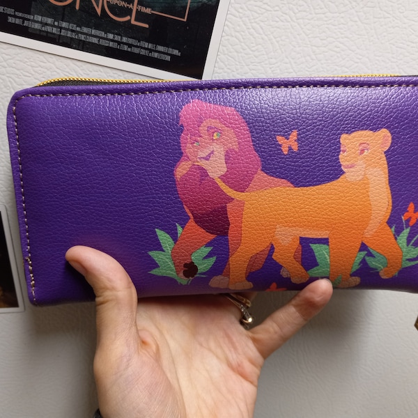 Winnie the Pooh Disney Zipper Wallet Disney Wallet, Gift, Valentines ...