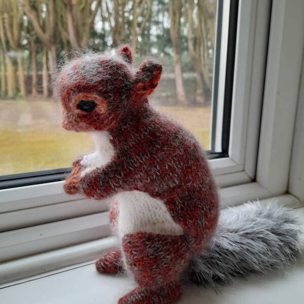 KNITTING PATTERN - Red Squirrel - Etsy UK