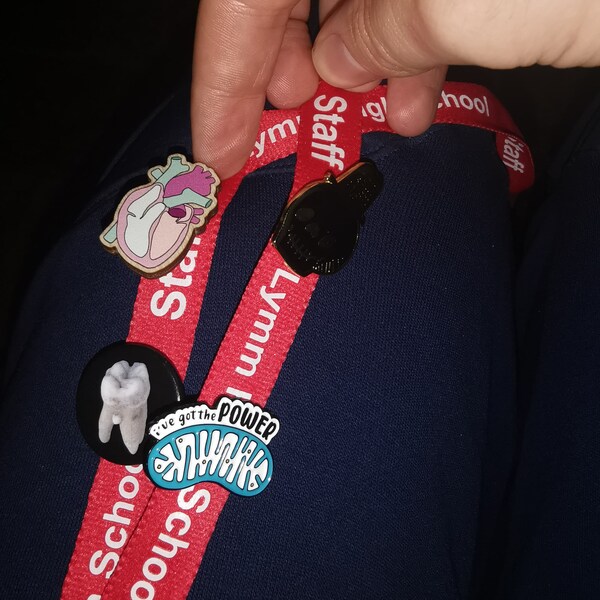 Lab Coat Wooden Pin Scientist Science Teacher Student Classroom Gift ...