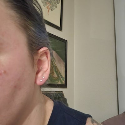 18G 2-4mm Tragus Clear CZ Stone Threadless 6mm-8mm White Opal Push Pin ...