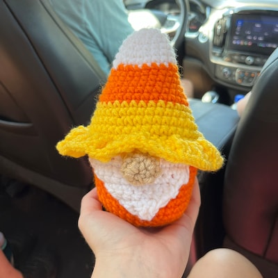 Crochet Pattern Autumn Gnomes, Candy Corn Gnome, Gnome With Leaves ...