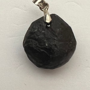 Glow Geode Magic Crystal Raw Geode Raw Crystal Glow in Dark - Etsy UK