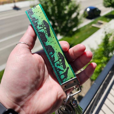 Autism Key Fob Puzzle Key Fob Autism Keychain Puzzle Piece Wristlet ...