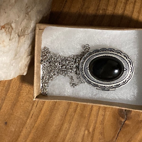 Stone Oval Locket Necklaces in Onyx, Black and Gray Snowflake Obsidian ...