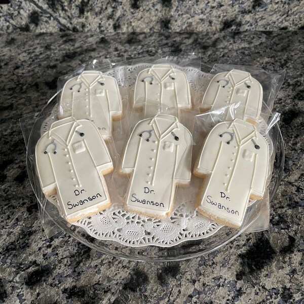 Doctor/lab Coat Cookies (1 Dozen) - Etsy