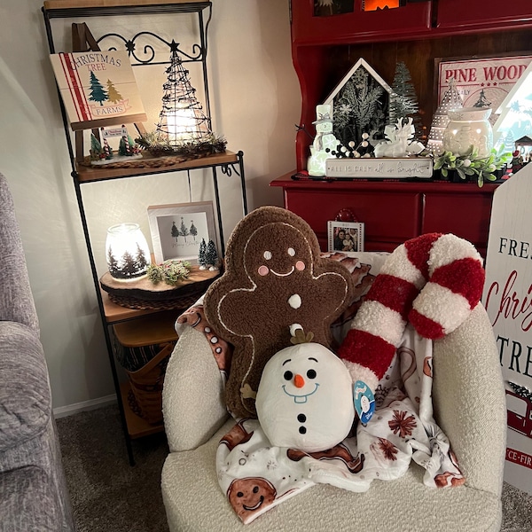 Gingerbread Man Cookies Blanket Boho Christmas Home Decor Neutral ...
