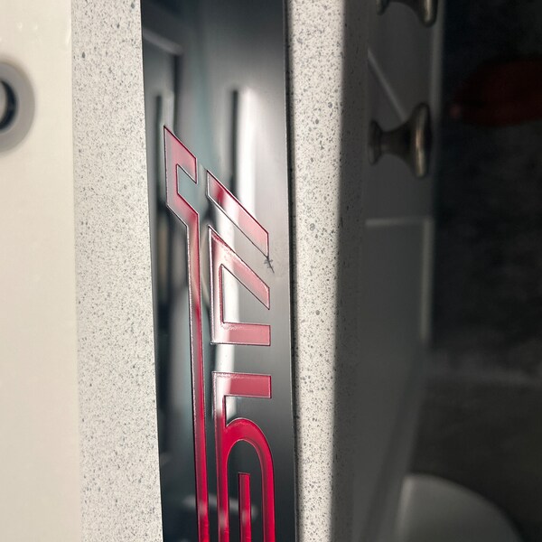 New Car Keychain Engine Piston Moving Car Guys Car Girls Exclusive Car ...