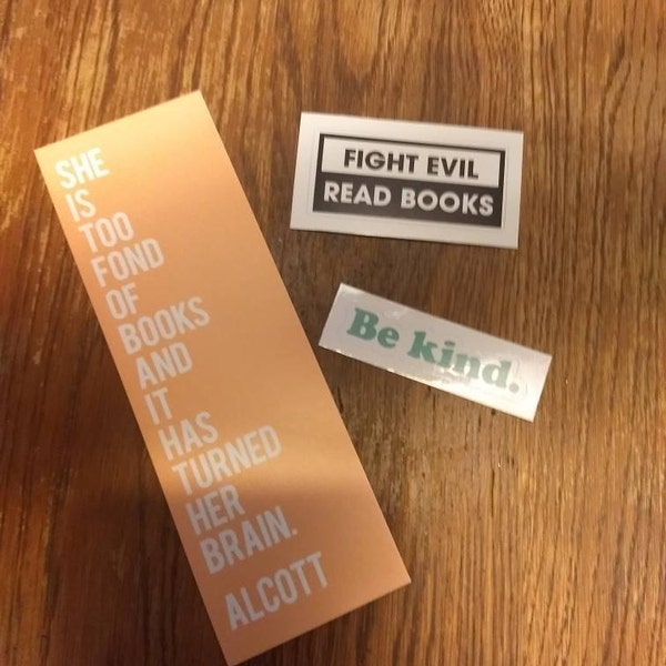 Book Lover's Sticker, Fight Evil - Read Books, Political Bumper ...
