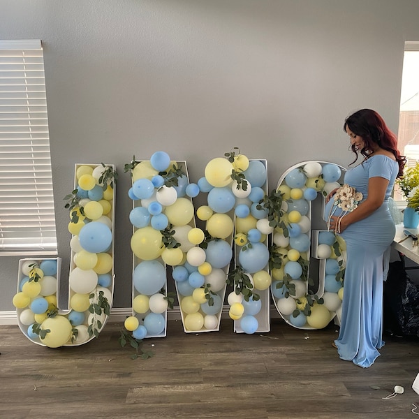 Mosaic Letter M, Mosaic Letters, Mosaic From Balloons, Balloon Mosaic ...