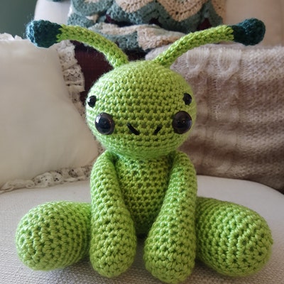 PATTERN ONLY Cute Alien Doll Crochet Pattern Kawaii Alien Amigurumi ...