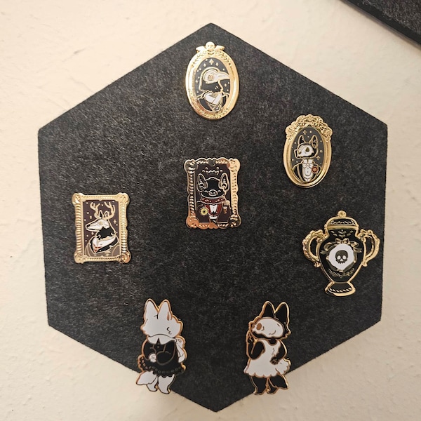 Small Portrait of a Fennec Fox - Series 1 - Collectable Enamel Pin - Etsy