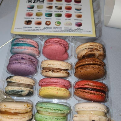 Moon Phases French Macarons 6, 12 or 24 Choose Flavors Macaroons ...