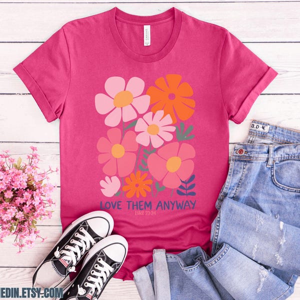 Gildan 64000 Azalea Mockup, Gildan 64000, T-shirt Mockup, Azalea 6400 ...
